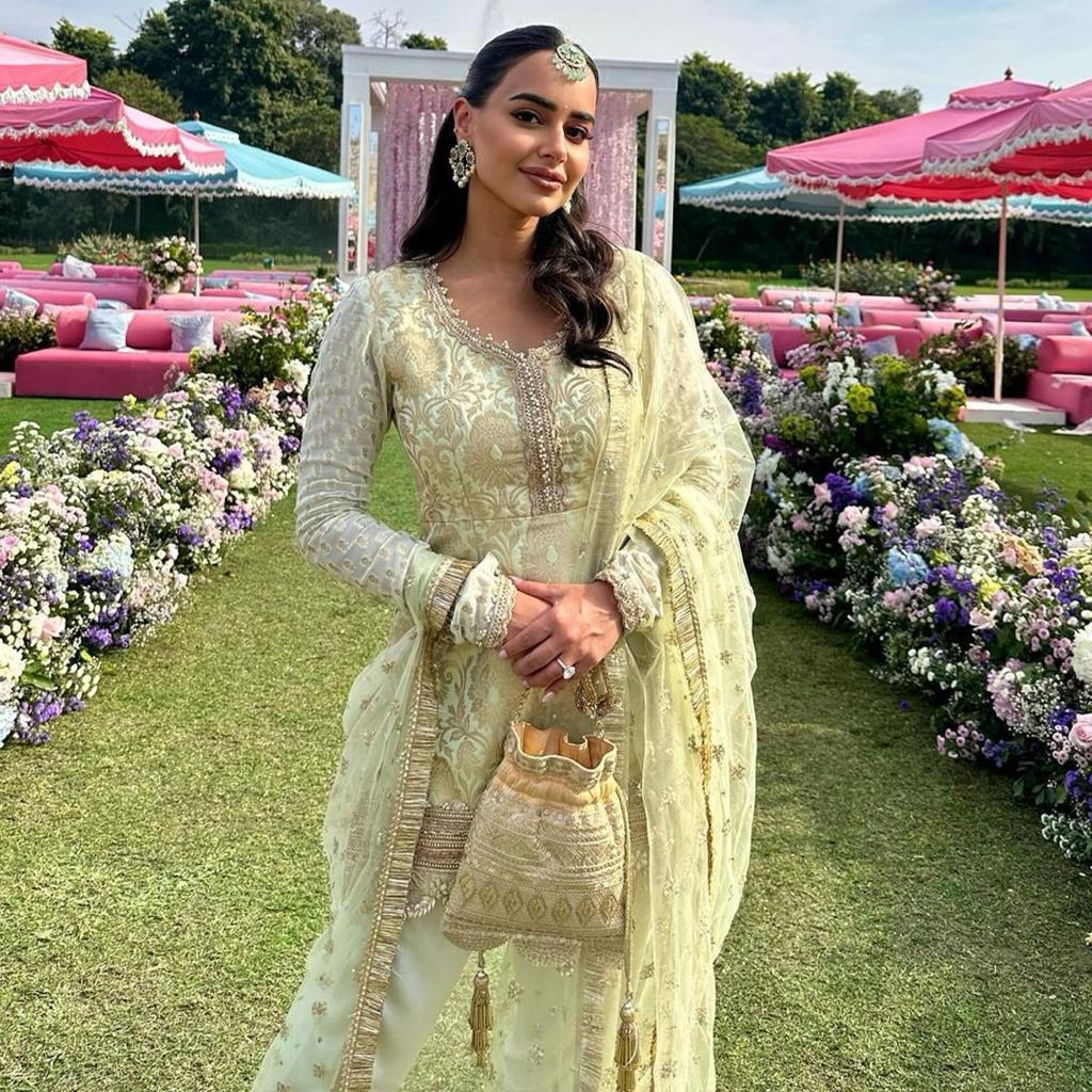 Arushi Mehra In Iqra Dhoti Set – mustard moon